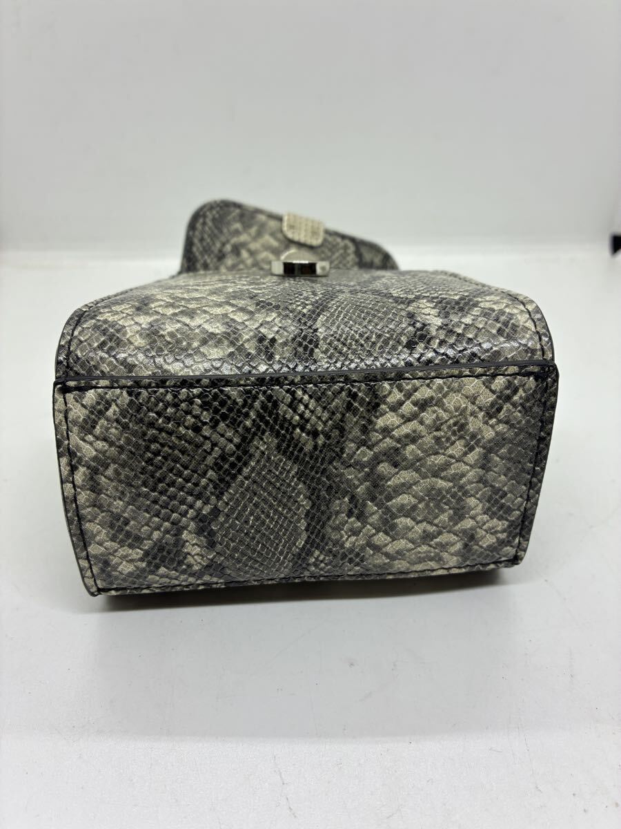 Yahoo!オークション - MUMU&Co. パイソン ポーチ ミニ ハンドバッグ