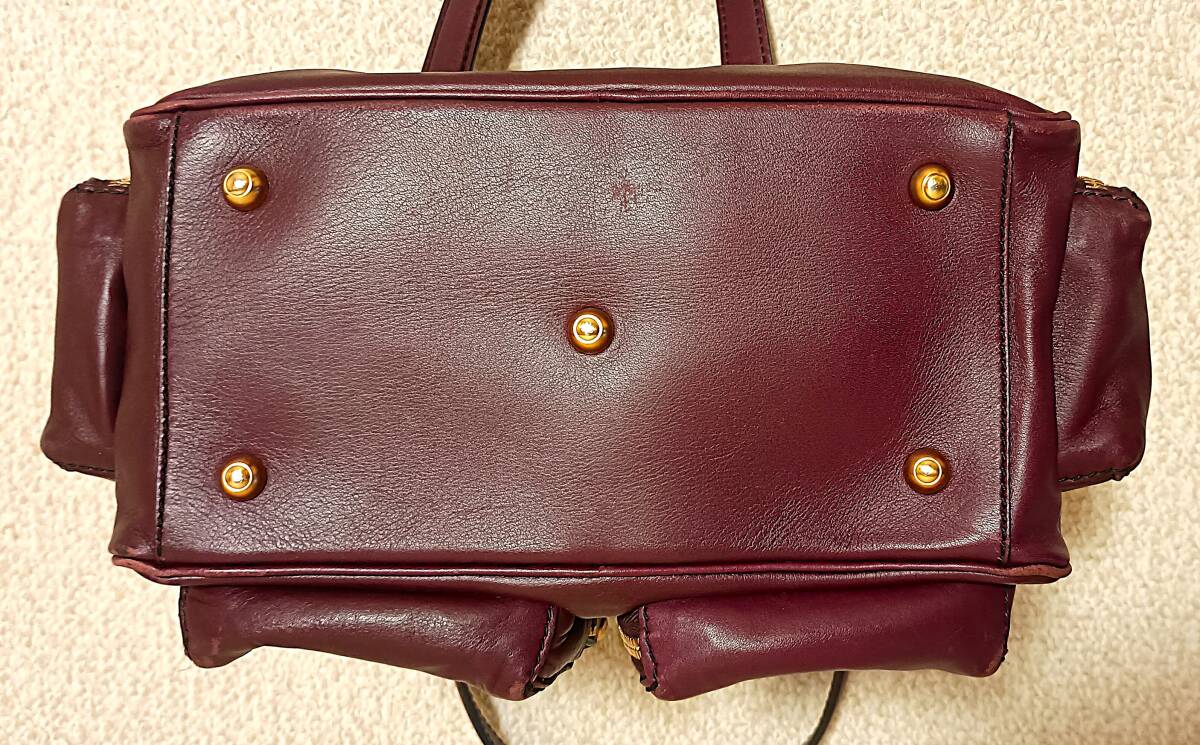 Yahoo!オークション - TOD’S トッズ マルチポケット レザーハンドバ...