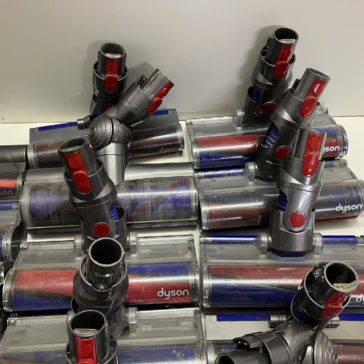 Yahoo!オークション - 【ジャンク品】 Dyson ダイソン 24点 まとめ商...