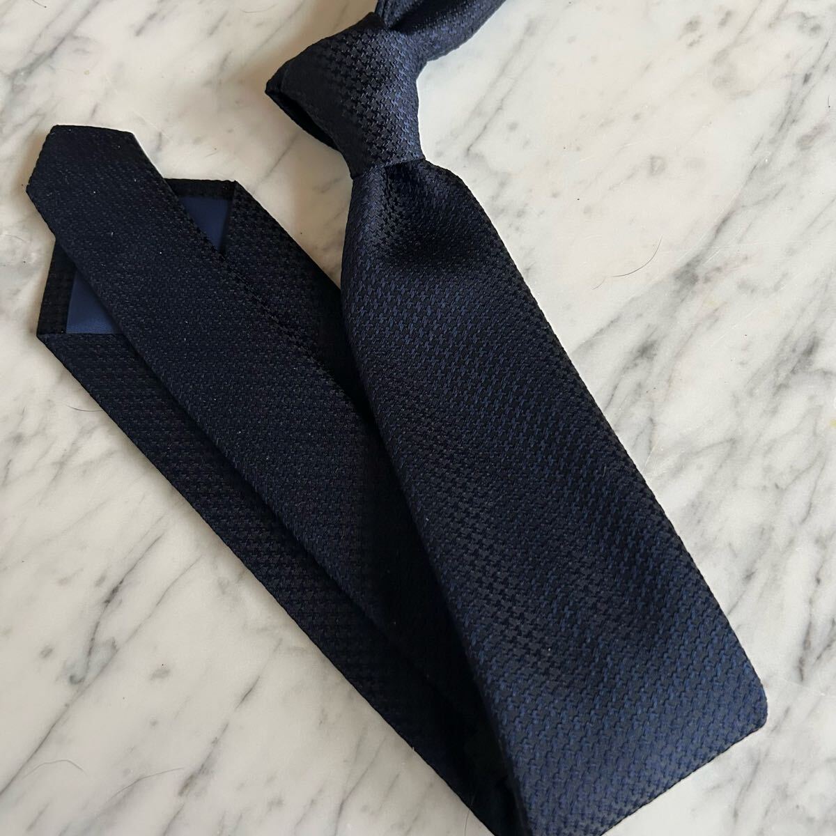 Yahoo!オークション - 【新品】ネイビー千鳥無地柄