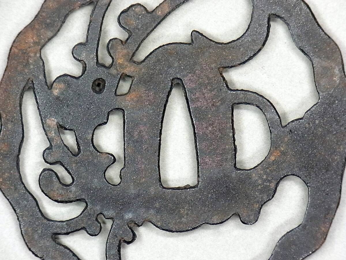 Yahoo!オークション - 大鍔「月下梅樹透図」大きな鉄鍔・置物