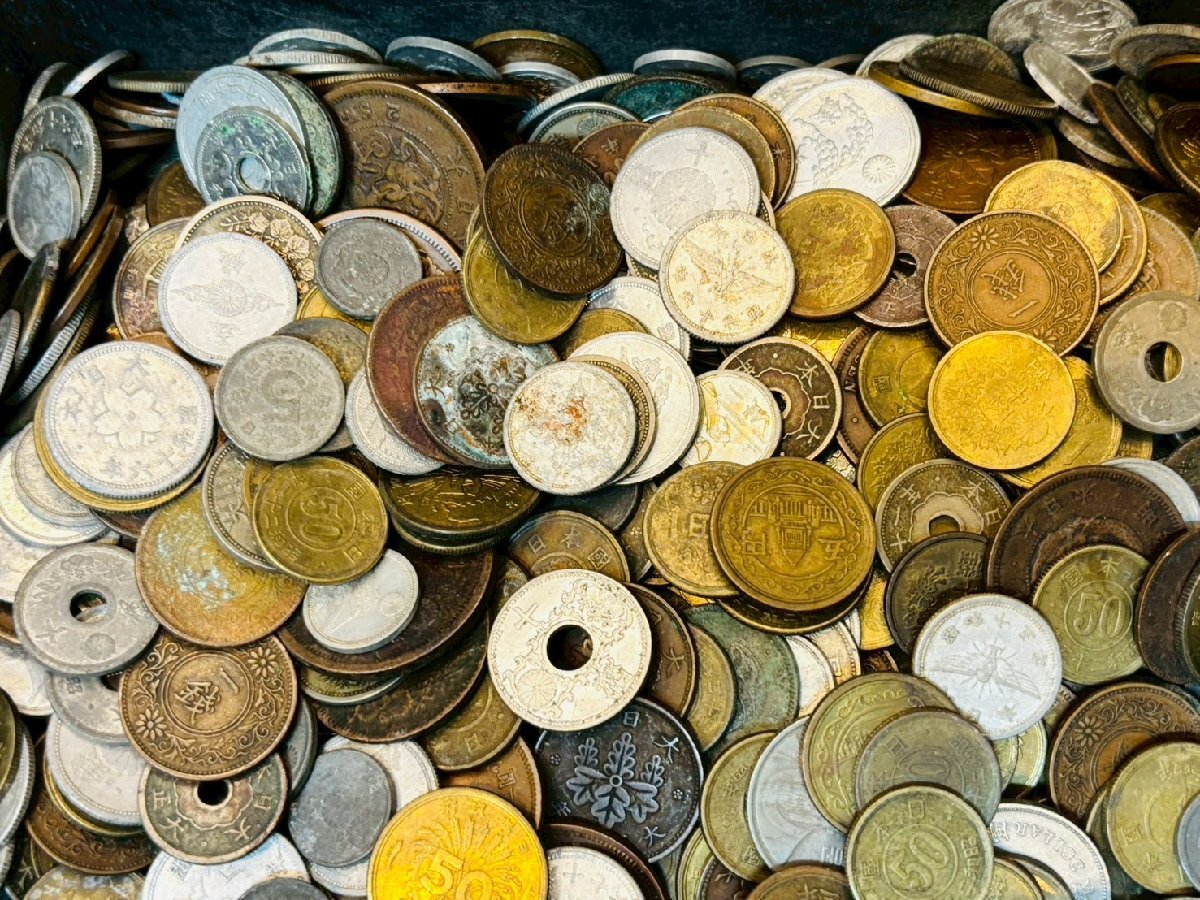 Yahoo!オークション - kmz04 日本古銭 メダル 約5kg以上 大量おまとめ ...