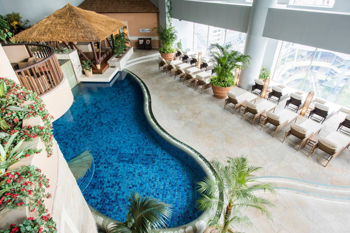 Yahoo!オークション - 2名無料 スパラクーア 特定日入場可【休日割増...