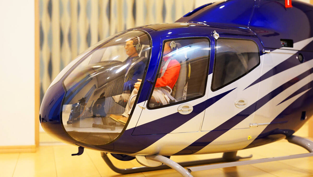 Yahoo!オークション - ジェットヘリEC120 完成機 2.3m ドイツ製 ウレタ...