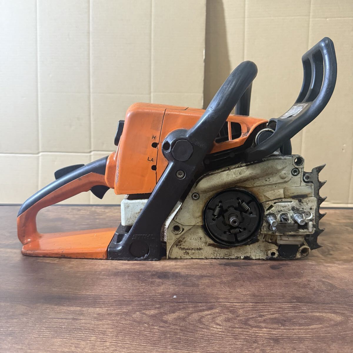 Yahoo!オークション - STIHL スチール MS250 エンジンチェーンソー チ...