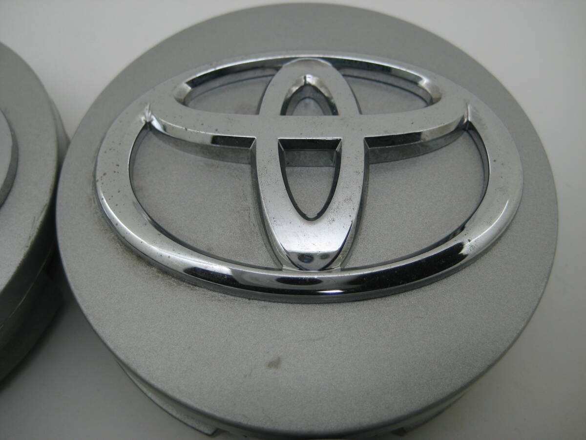 Yahoo!オークション - r1517 トヨタ純正アルミホイール用センターキャ...