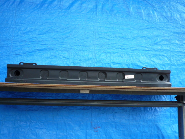 Yahoo!オークション - BJ866 ベンツ H243 EQA EQB リア ホースメント ...