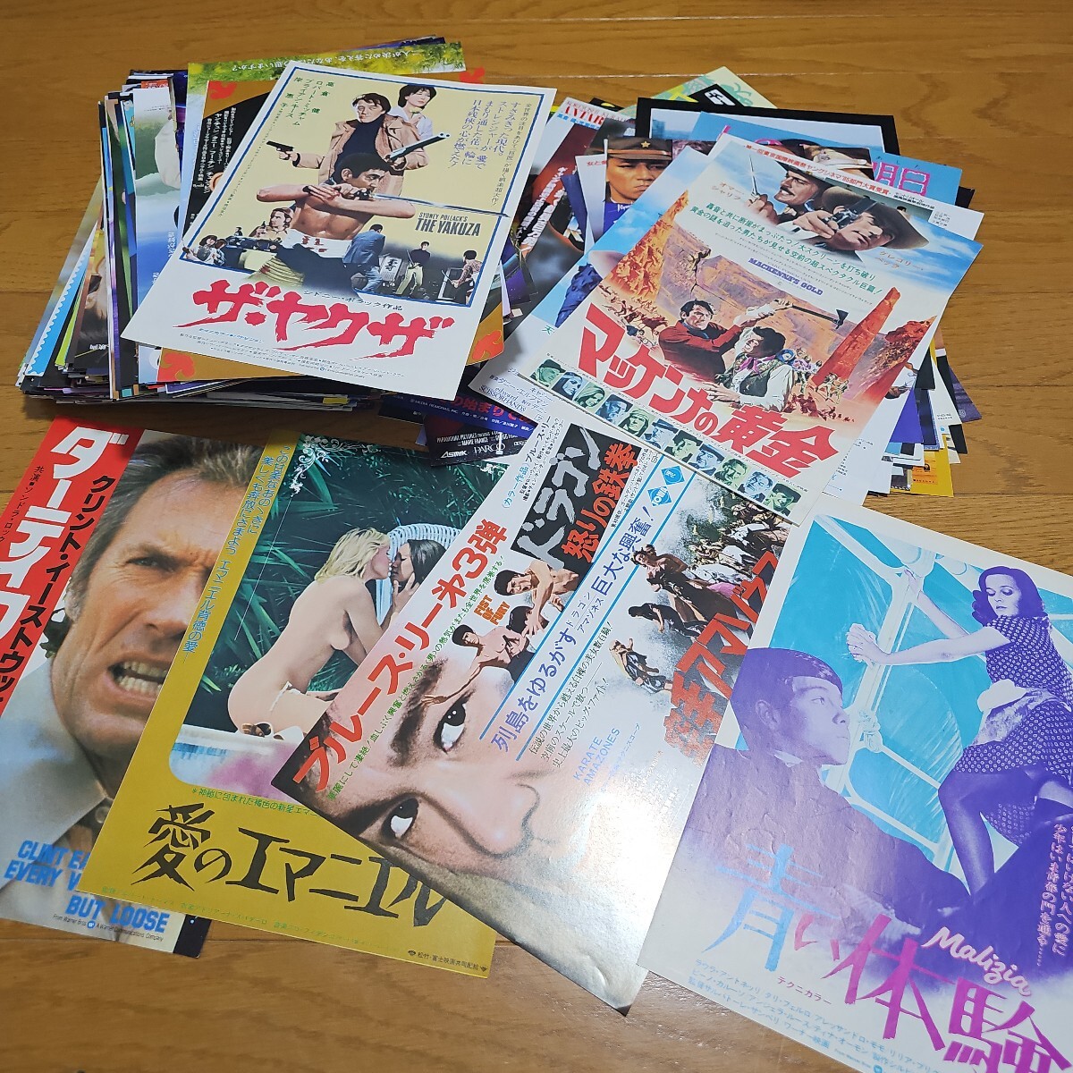 Yahoo!オークション - 映画チラシ500枚程度