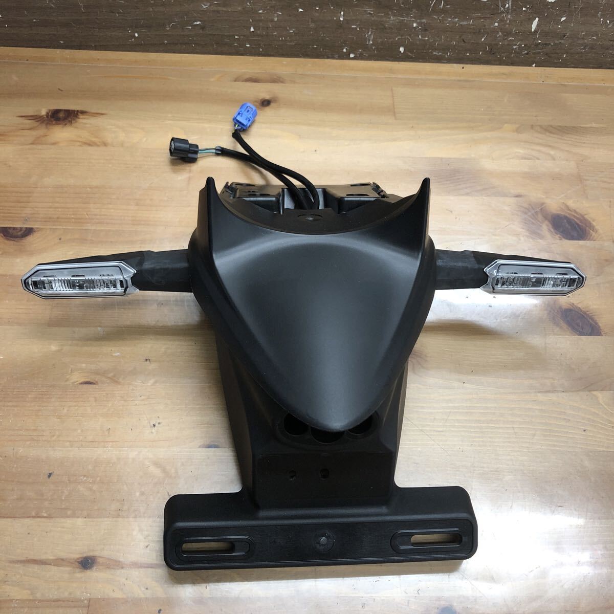 Yahoo!オークション - ・Z900RS ZR900C-062〜外し 純正リアフェンダー...