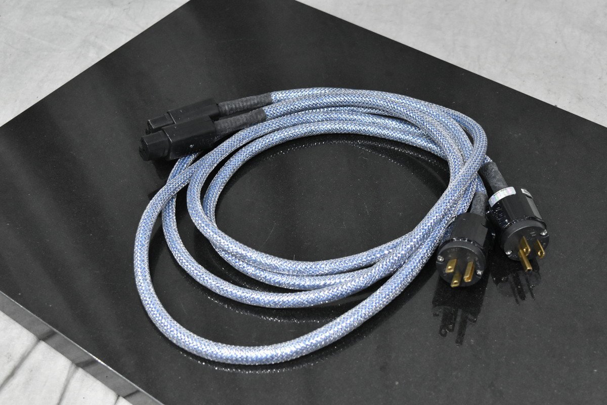 Yahoo!オークション - 【C】Oyaide NEO L/I 50 G5 電源ケーブル ペア 1...