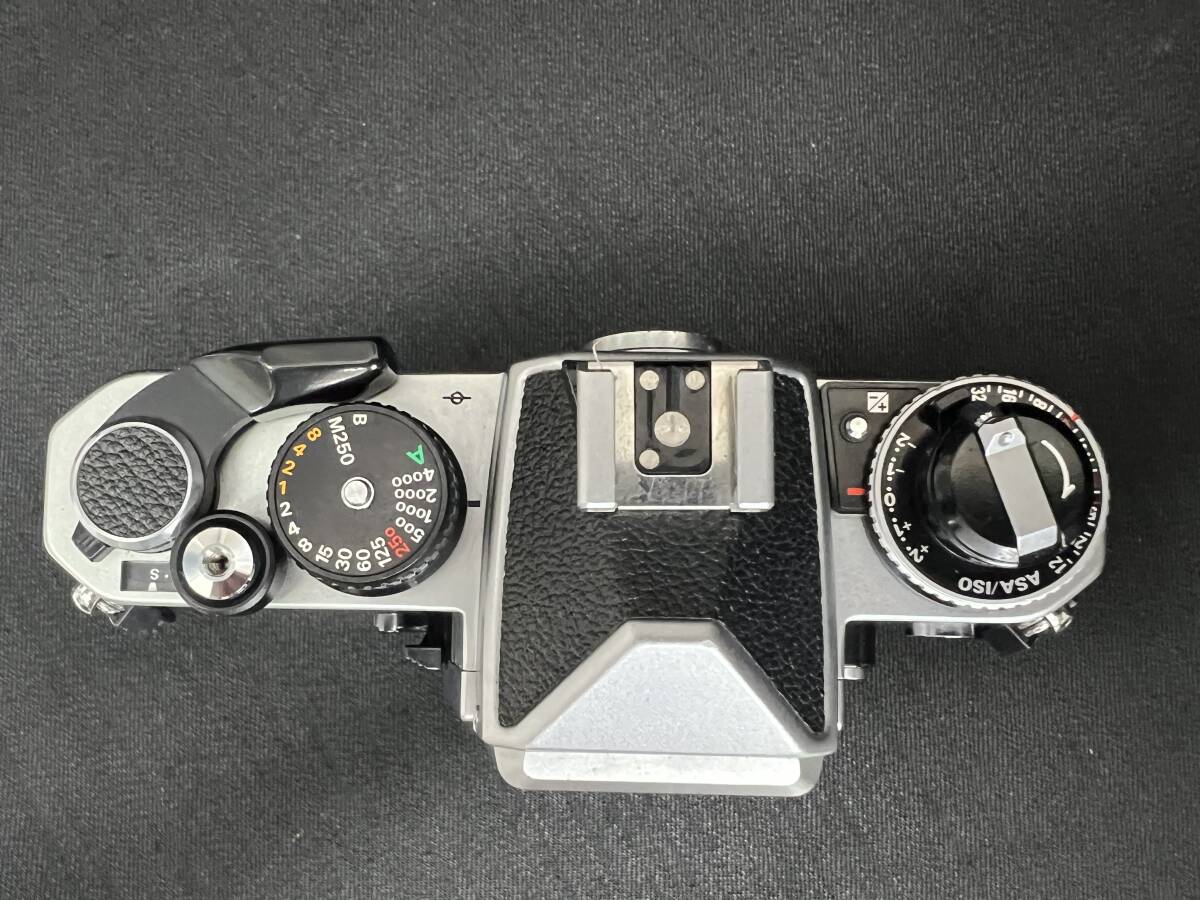 Yahoo!オークション - Nikonニコン FE2 一眼レフカメラ