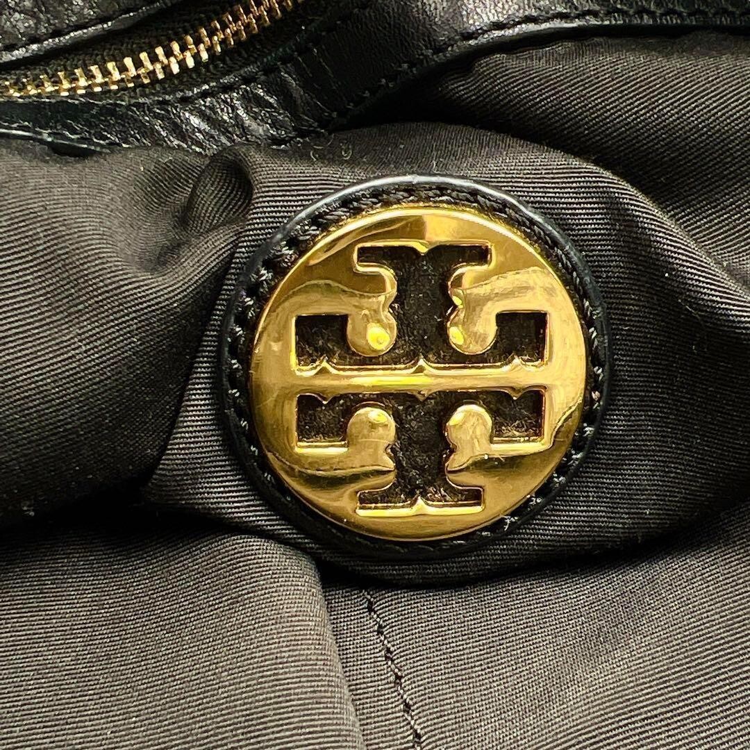 Yahoo!オークション - TORY BURCH ゼブラ柄 A4収納 トートバッグ レデ...