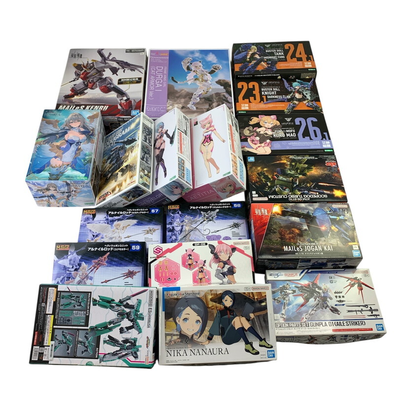 Yahoo!オークション - FUZ【未使用品】ガンプラ プラモデル詰め合わせ...