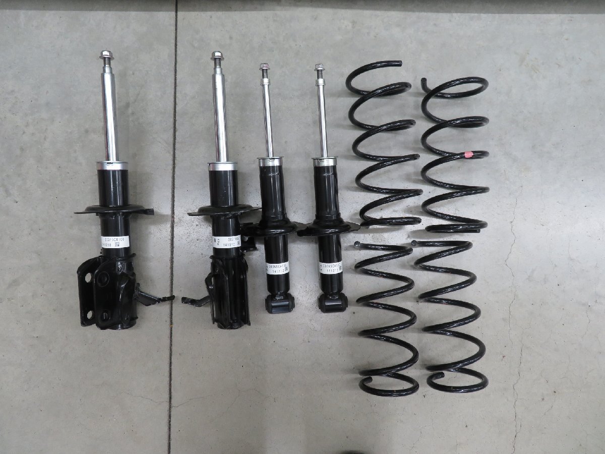Yahoo!オークション - 中古品 トヨタ純正 ショックアブソーバー＋スプ...