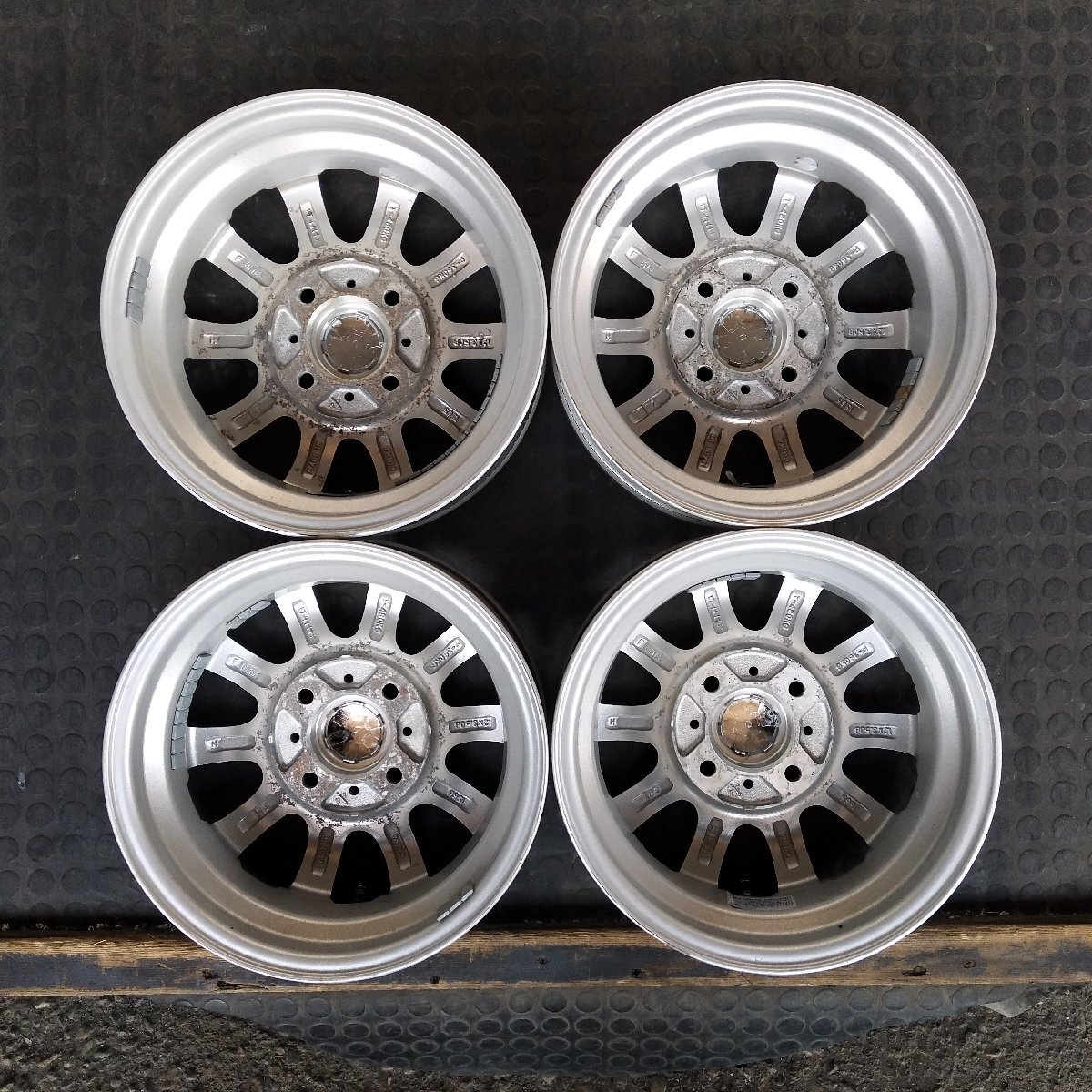 Yahoo!オークション - T11-47【4本価格】【12×3.5J 4x100 ET+44 ハブ6...