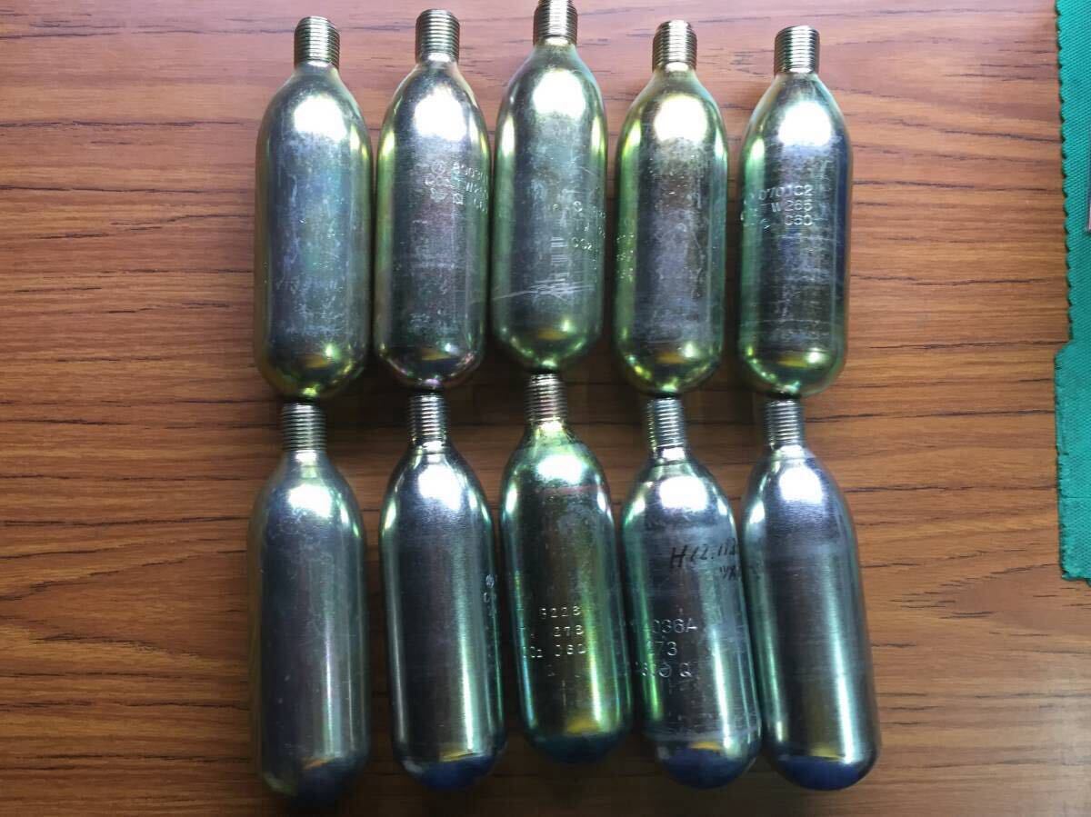 Yahoo!オークション - 即決 全国送料無料 CO2ボンベ 64g 10本セット ...