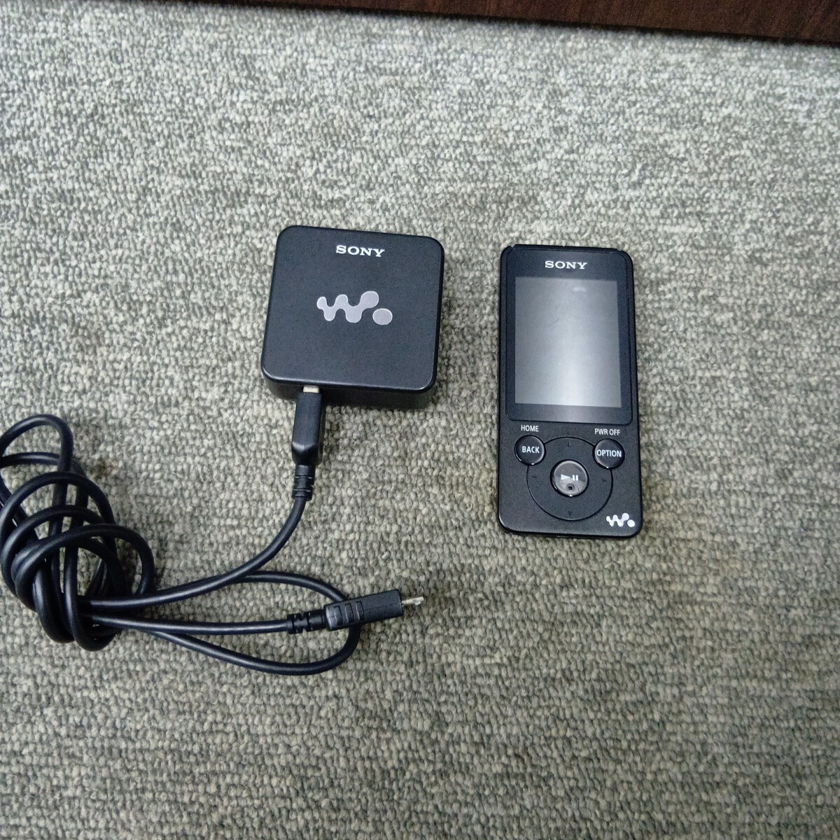 Yahoo!オークション - ウォークマン WALKMAN SONY ソニー ブラック NW_...