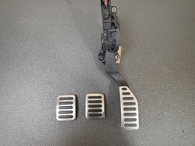 Yahoo!オークション - ZC32S スイフトスポーツ MT/純正アルミペダルカ...