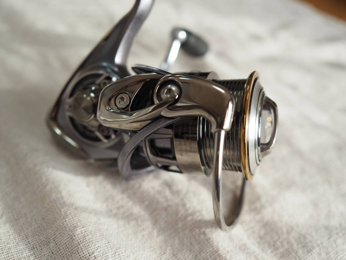 Yahoo!オークション - 超美品 ダイワ 12 イグジスト 2004 日本製