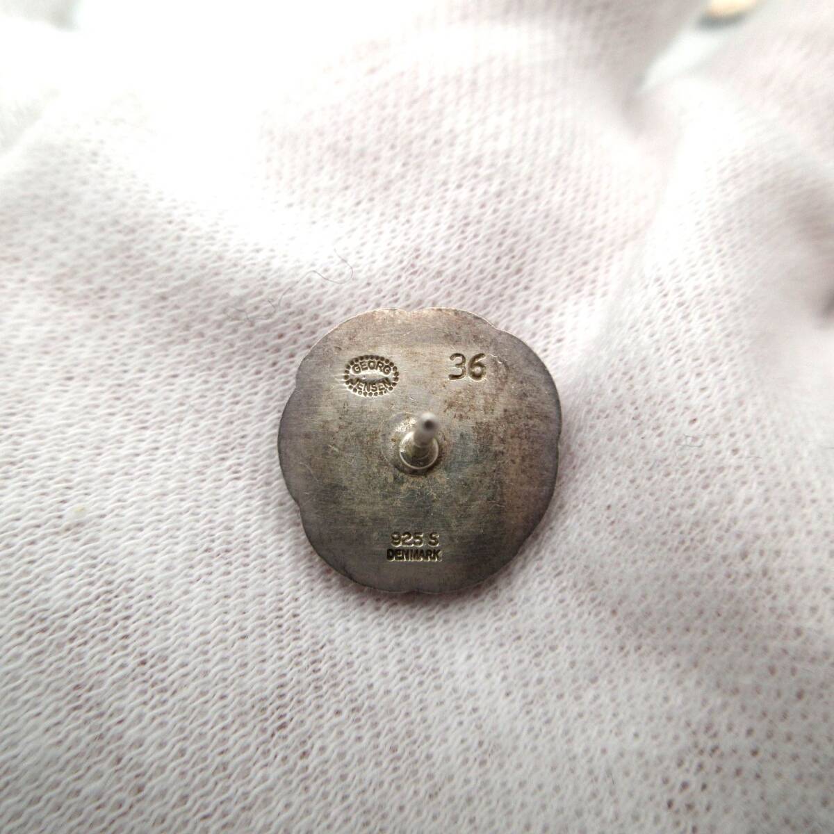 【樂淘letao】日本代購代標第一品牌－1円スタート ジョージ ジェンセン ピアス スターリングシルバー 925 ムーンストーン Georg Gensen 花柄 フラワー 管理15263