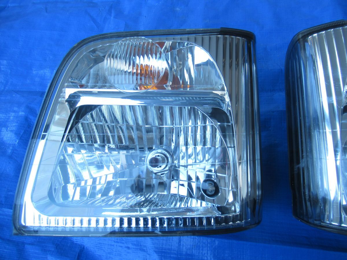 Yahoo!オークション - 11-3-2 サンバー TV1 TV2 ヘッドライト 左右 VC0...