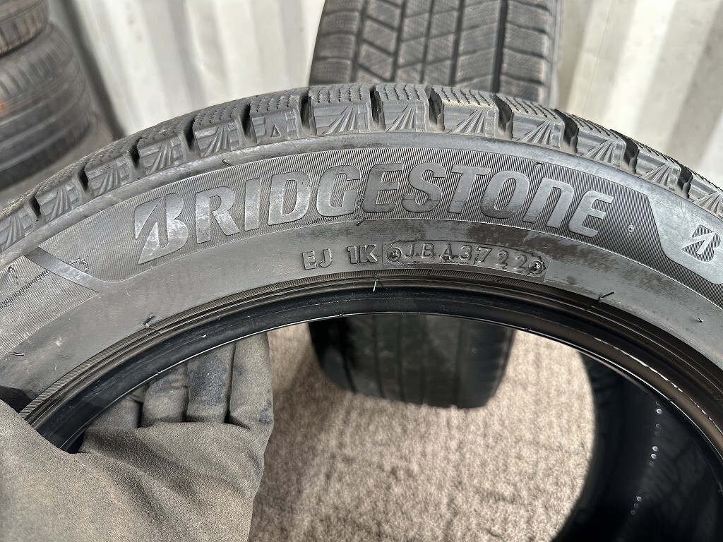 Yahoo!オークション - 【22年製】245/45R18 100Q 2本 BRIDGESTONE BLIZ...