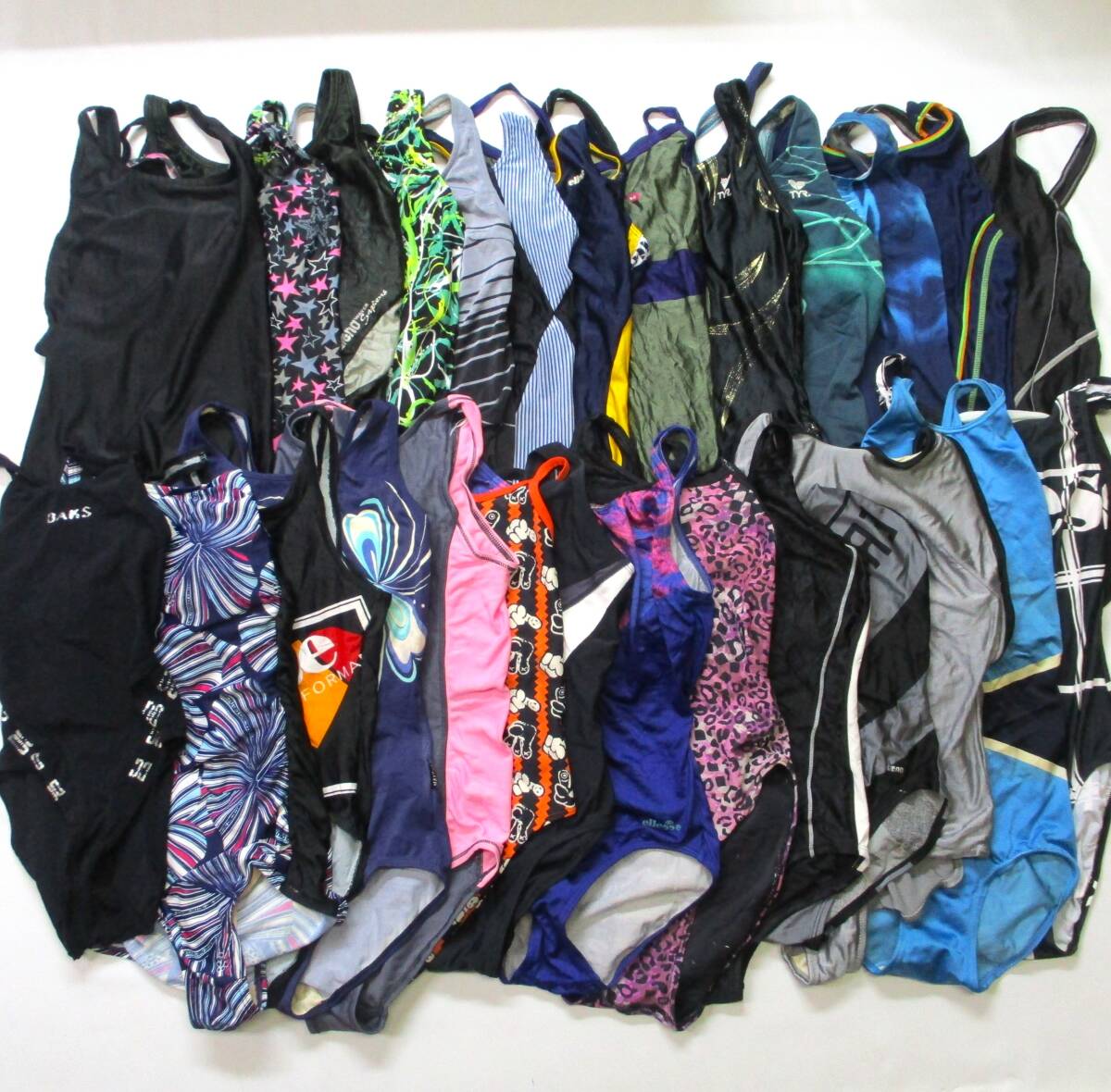 Yahoo!オークション - F0253 1円～ 訳あり ジャンク レディース水着 27...