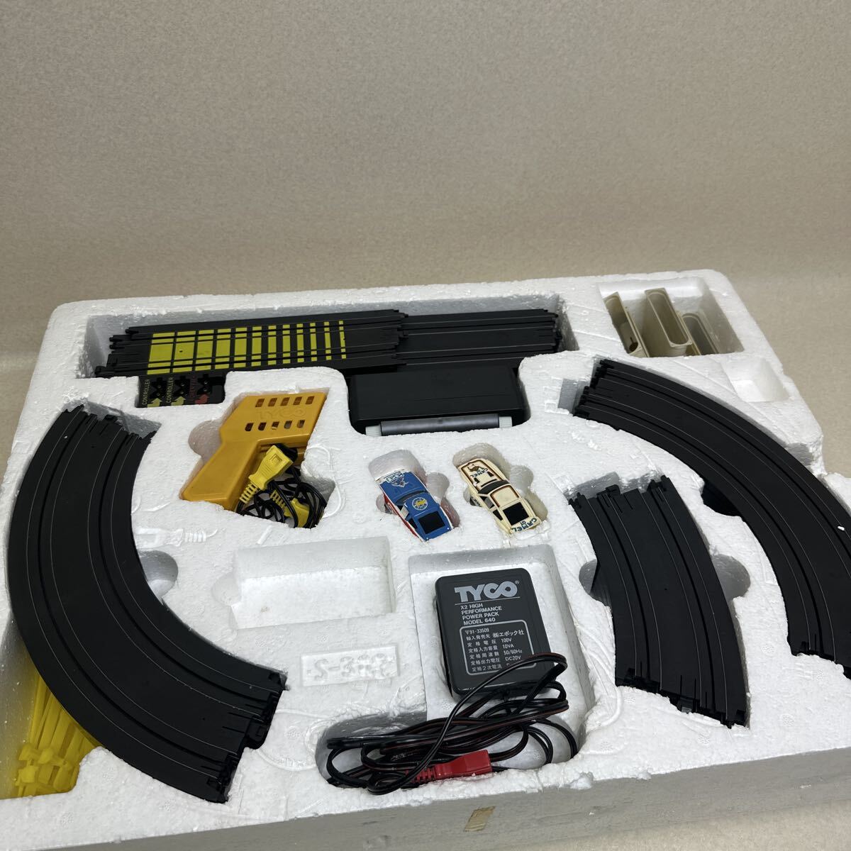 Yahoo!オークション - エポック社 玩具 スーパーサーキット エキサイテ...