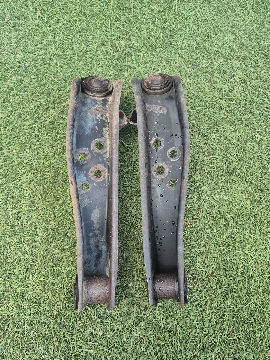 Yahoo!オークション - NISSAN 日産 純正フロントロアアーム左右 S15S14...