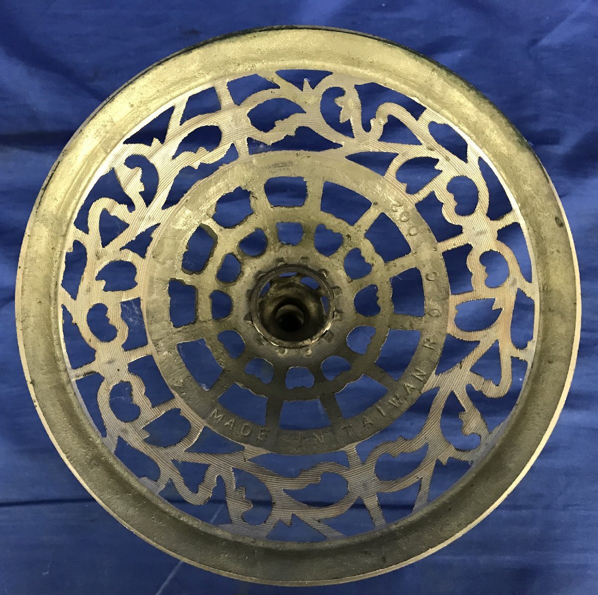 Yahoo!オークション - 41―017 飾り台 大理石/金属製 花台 詳細...