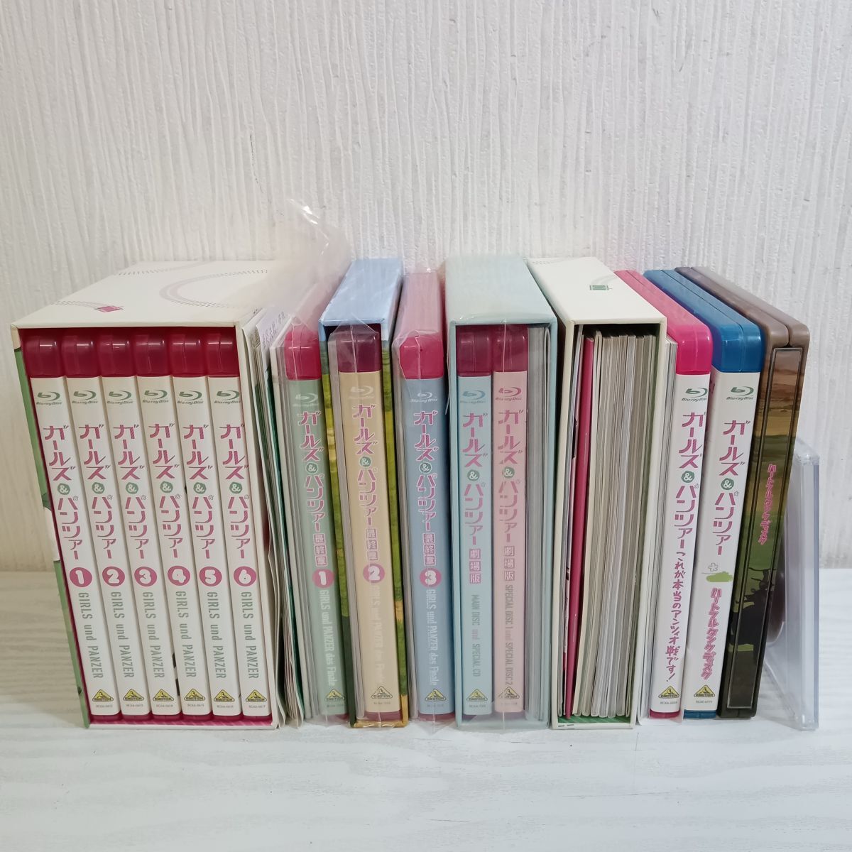 Yahoo!オークション - 缶174【送80】1円~ アニメ Blu-ray ガールズ＆...