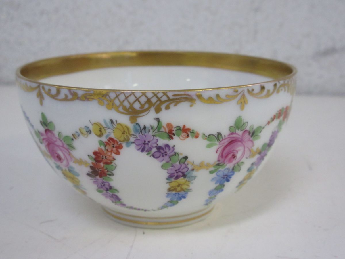 Yahoo!オークション - A2112-N35-5523 Dresden ドレスデン 花柄 金彩 ...
