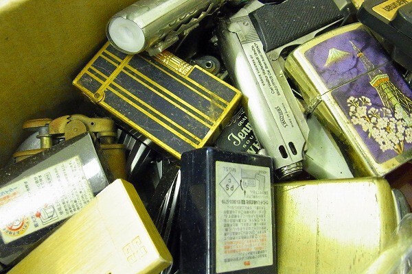 Yahoo!オークション - D202-00000 各種 ライター 大量まとめセット 現...