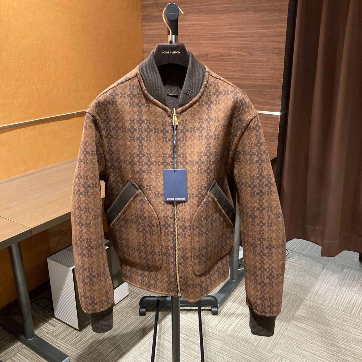 Yahoo!オークション - 【Louis Vuitton】リバーシブル ダブルフェイス ...