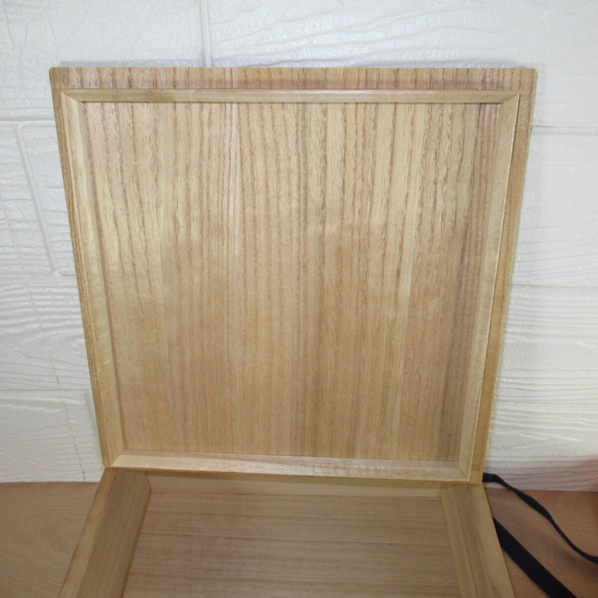 Yahoo!オークション - 本木 眞悟 草文象嵌四方鉢 未使用/箱入