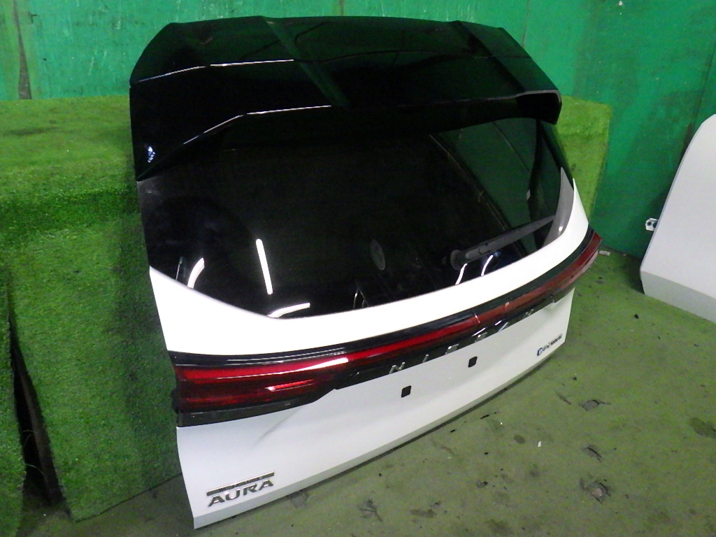 Yahoo!オークション - ノートオーラ[FE13 前期]バックドア XAB白 リア...