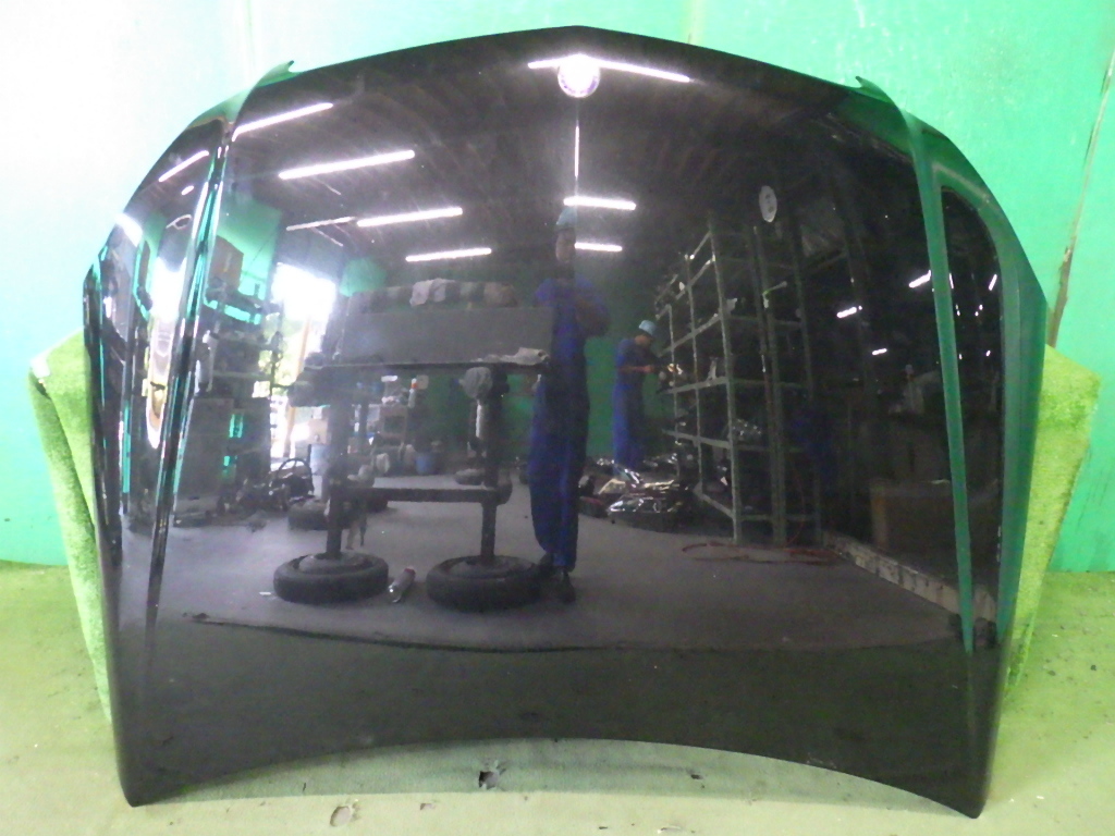 Yahoo!オークション - ベンツC200ワゴン[W204後期]ボンネット 197黒 エ...