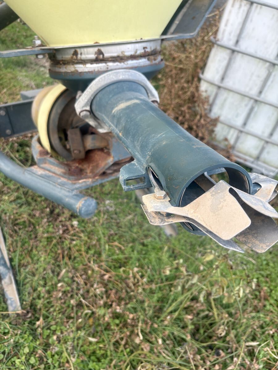 Yahoo!オークション - スターブロードキャスター 肥料散布機 熊本発 ヤ...