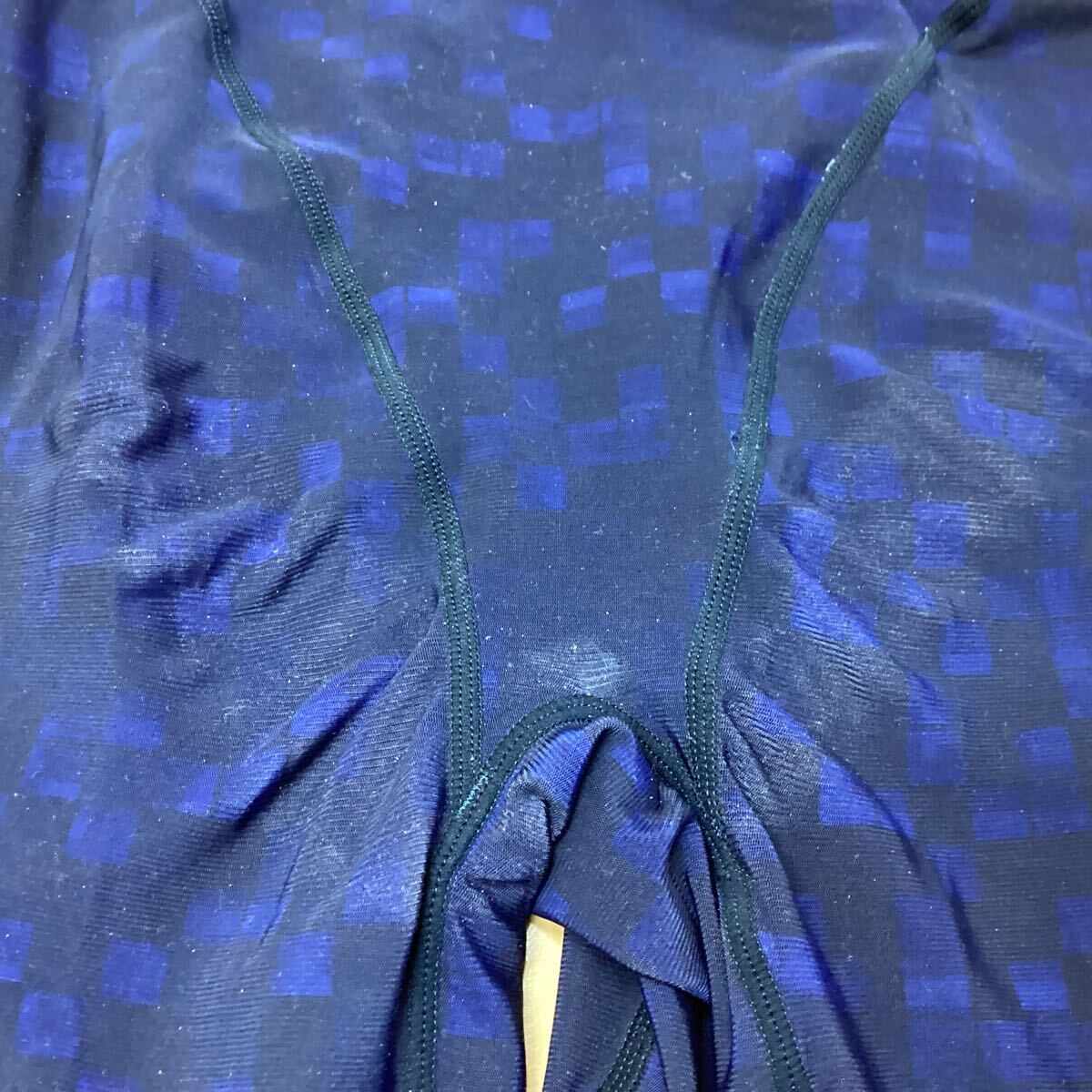 Yahoo!オークション - MZ314 エレッセ 競泳水着 ネイビー L