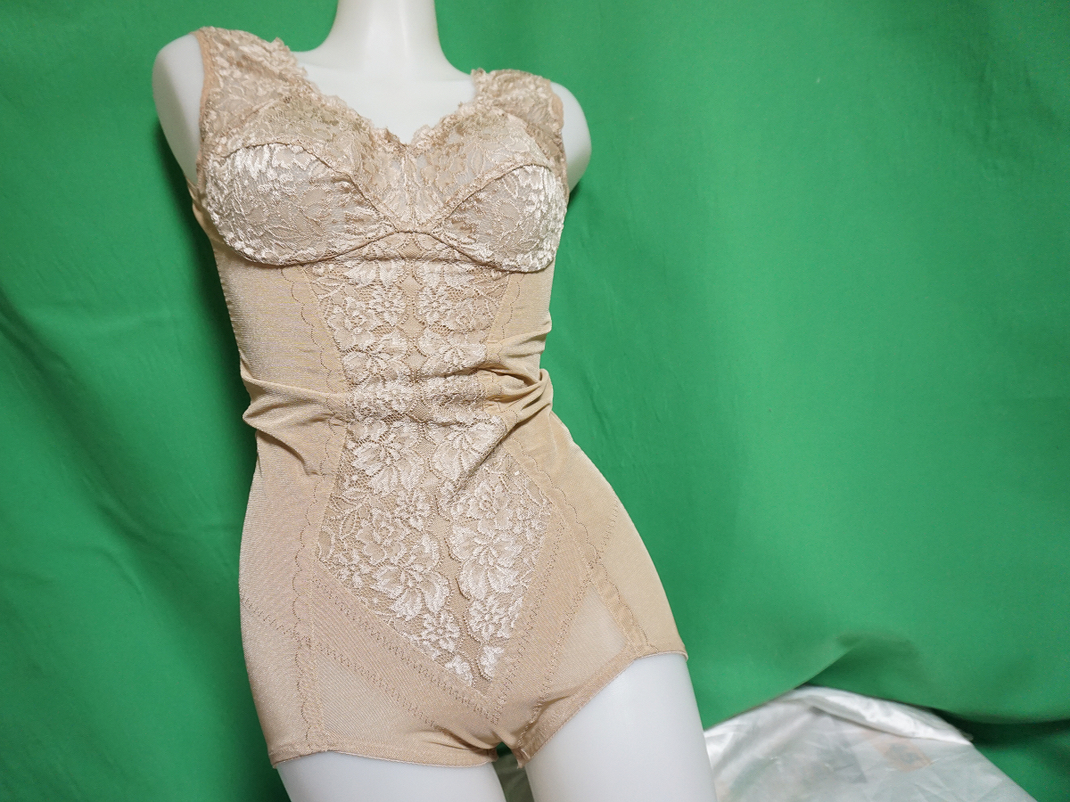 Yahoo!オークション - 5929 11月厳選 ラ・ココ ボディスーツC80日本製 ...