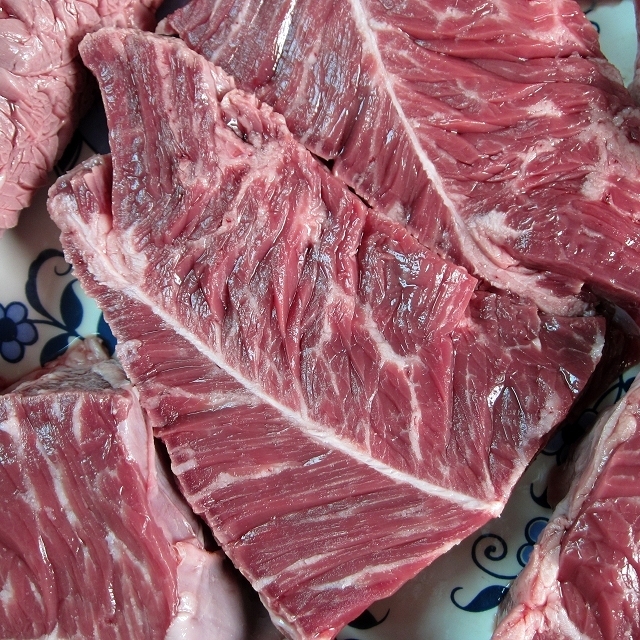 Yahoo!オークション - 穀物肥育「ハンギングテンダー 1.3kg」深いコク...