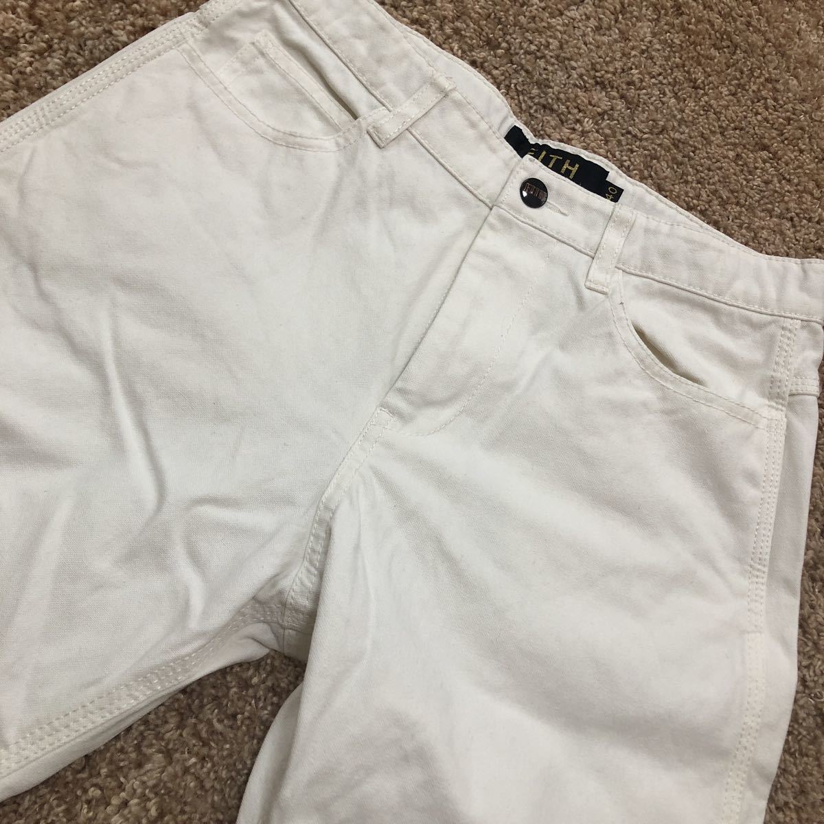 Yahoo!オークション - FITH 140㎝白のパンツ