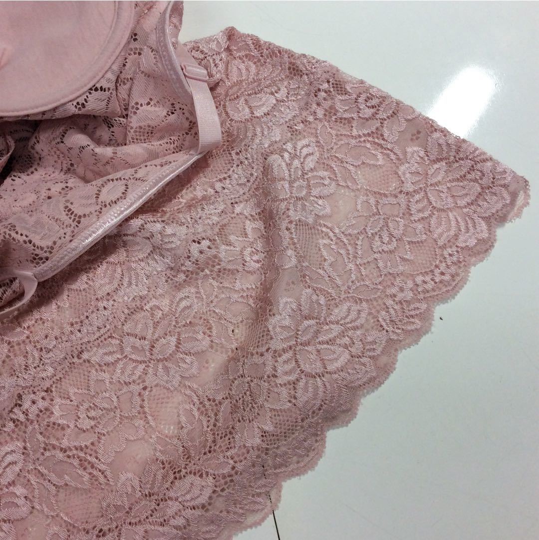 Yahoo!オークション - [K396] バストラインすっきり【LL ピンク】ノン...