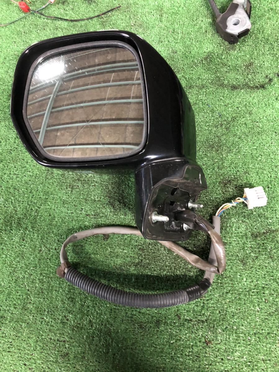 ① ホンダ JE1 JE2 ゼスト 左 ドアミラー B92P 黒 A-3(ドアミラー)｜売買されたオークション情報、yahooの商品情報をアーカイブ公開 - オークファン（aucfan.com）
