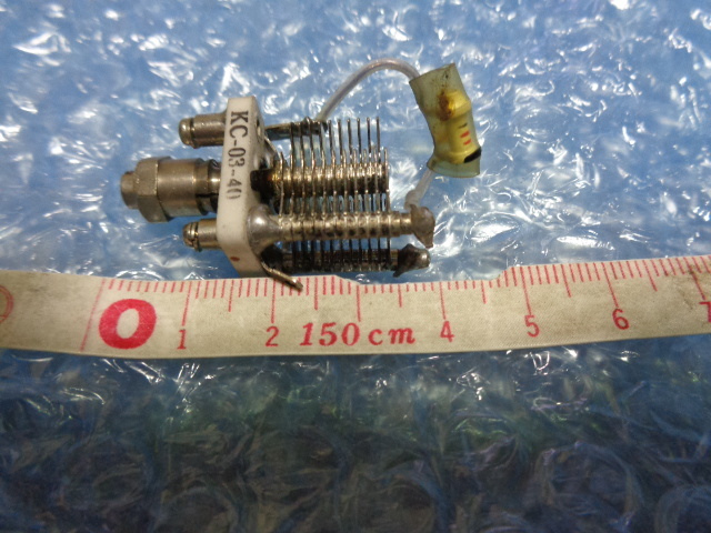 Yahoo!オークション - 40pF 半固定バリコン 1個