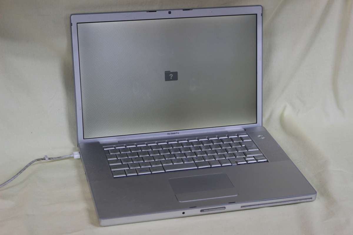 Yahoo!オークション - 現状品ノートパソコン Apple MacBook Pro A1211 ...