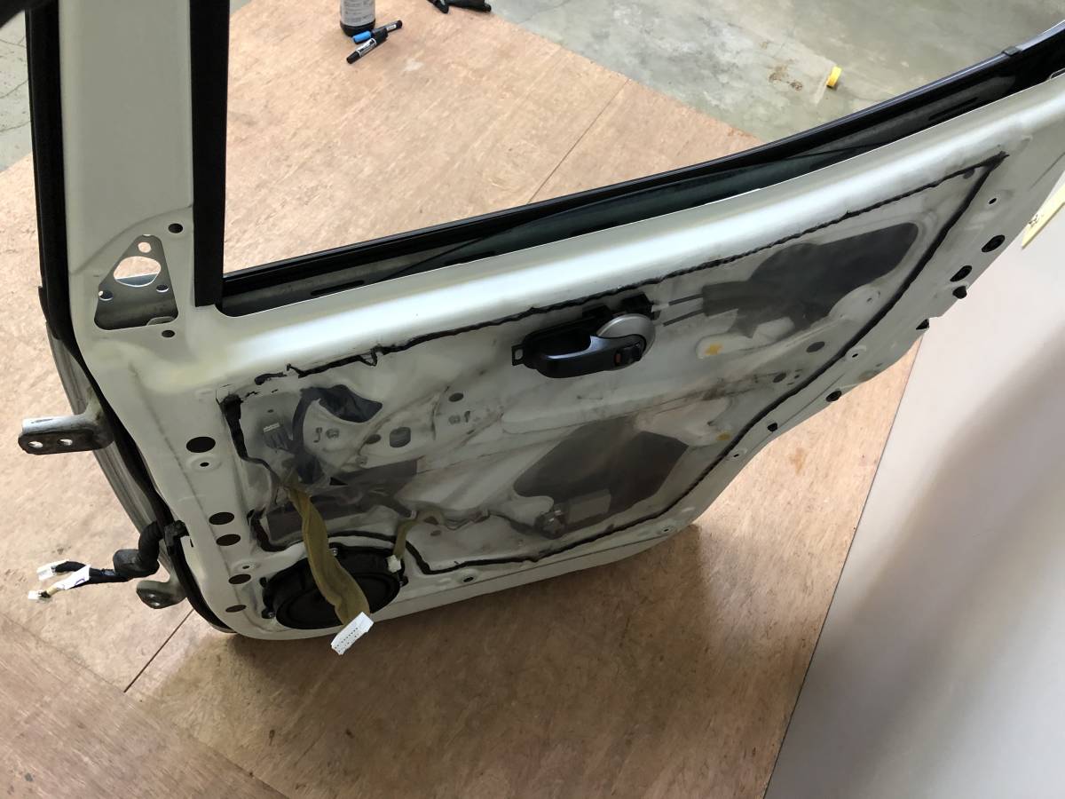 Yahoo!オークション - 大型商品 小傷程度 管B006 DBA-M20 バネットバン...