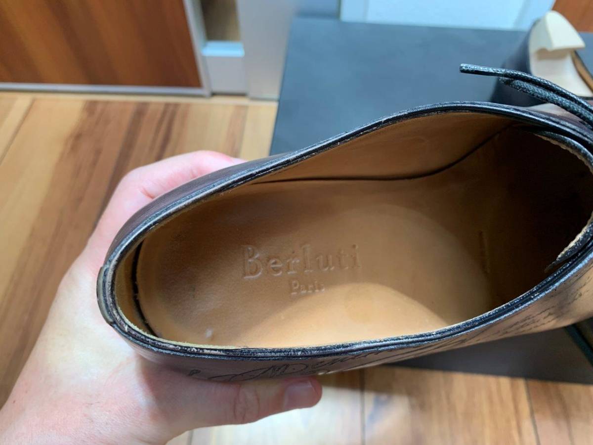 ベルルッティ BERLUTI アレッサンドロ ガレ カリグラフィー ベルルッティ BERLUTI アレッサンドロ ガレ カリグラフィー
