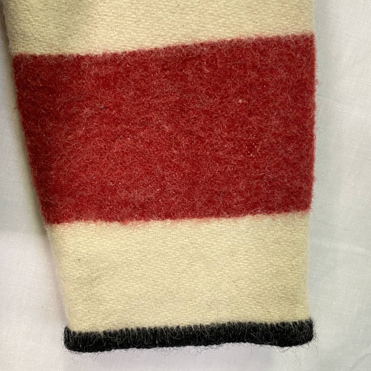 80年代【WOOLRICH】ウールリッチ USA製 ハドソンベイボーダー 80年代【WOOLRICH】ウールリッチ USA製 ハドソンベイボーダー