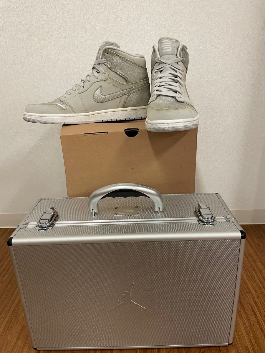 AIR JORDAN1 RETRO HI SILVER 25周年モデル 未使用品|Yahoo AIR JORDAN1 RETRO HI SILVER 25周年モデル 未使用品|Yahoo